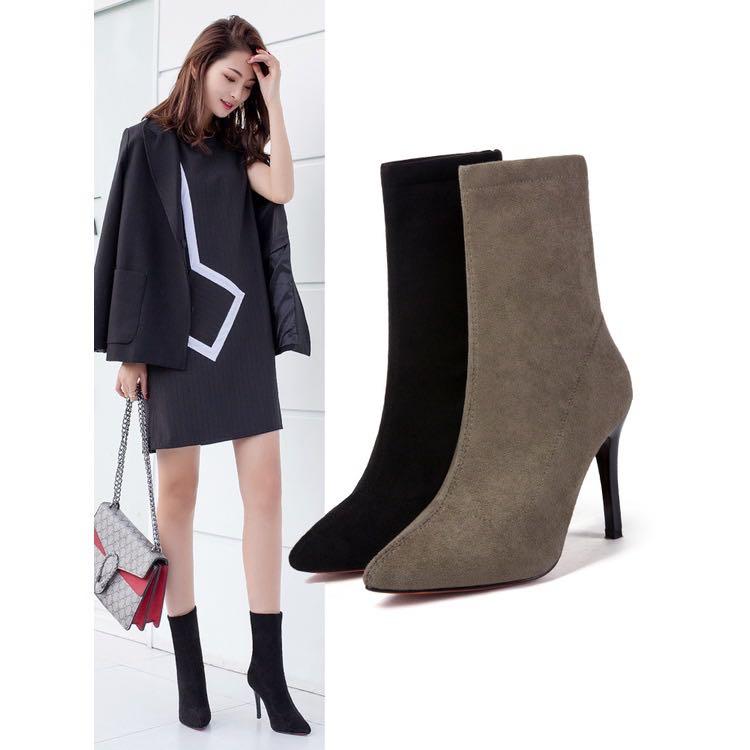 Sepatu boots Heels Korean style, Fesyen Wanita, Sepatu di Carousell