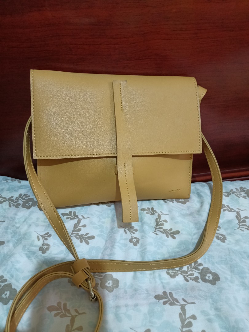 Shoopen Sling bag, Women's Fashion, Bags & Wallets, Cross-body Bags on ...