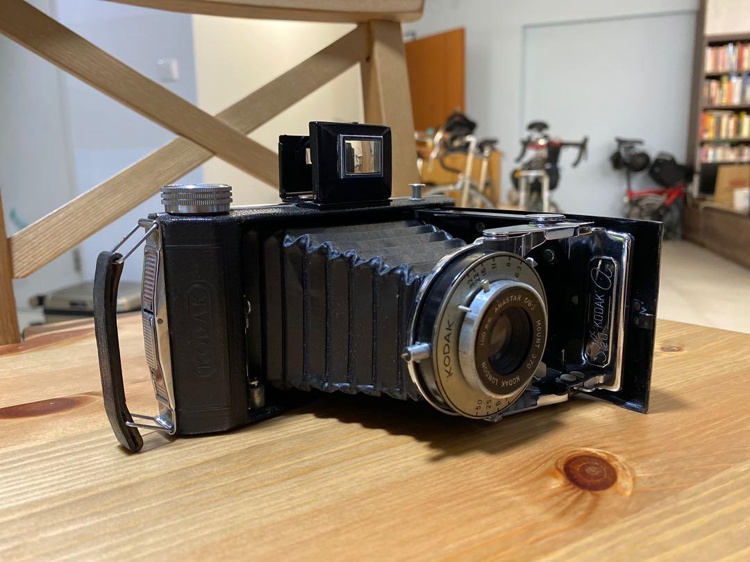 Vintage Kodak London Six-20 Folding Camera, Photography, Cameras on ...