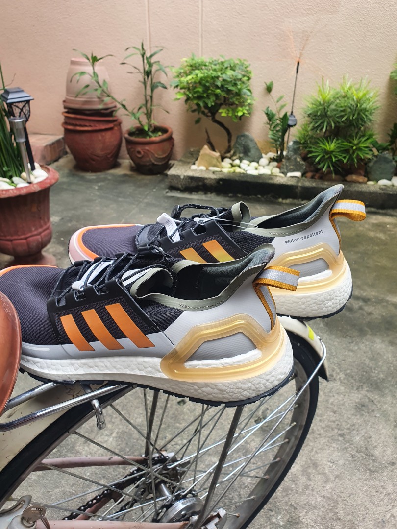Adidas ultraboost Waterproof golf, Men's Fashion, Footwear, Sneakers on ...