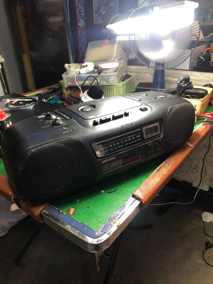 Boombox Sony CFD-12 only CD and Radio, Audio, Portable Music Players on ...