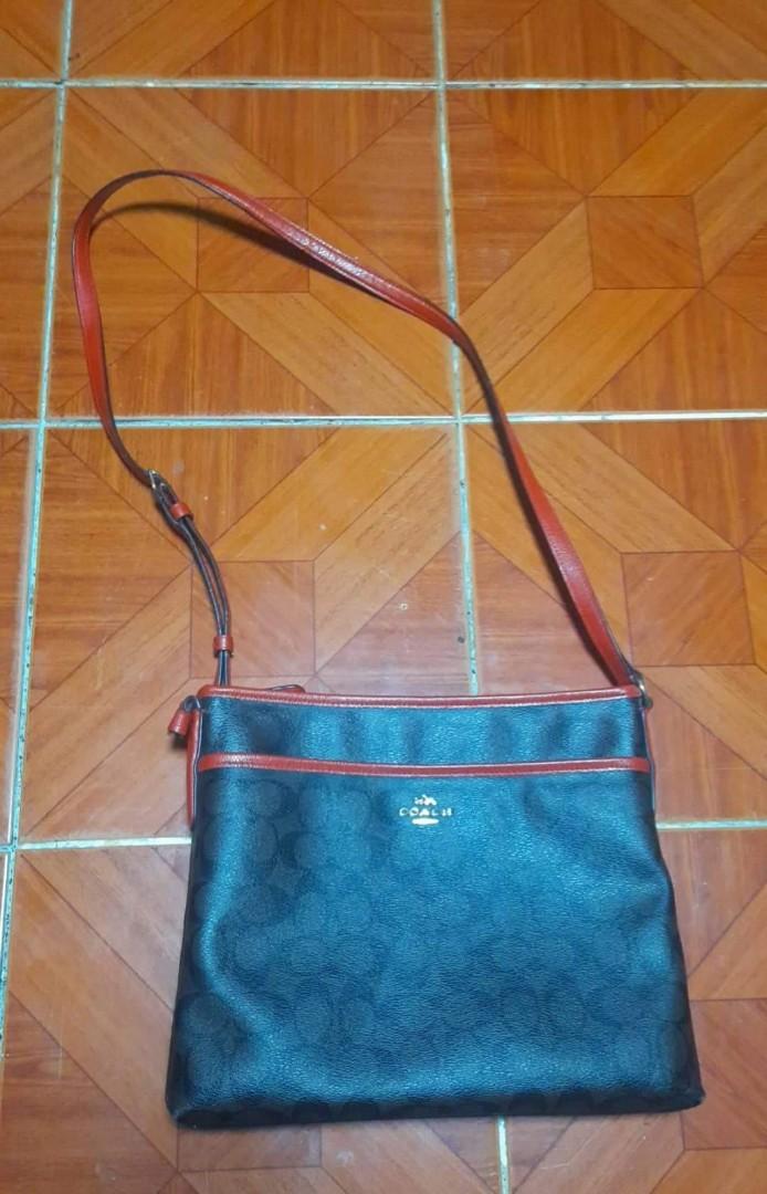 Coach Sling Bag, Women's Fashion, Bags & Wallets, Cross-body Bags on ...