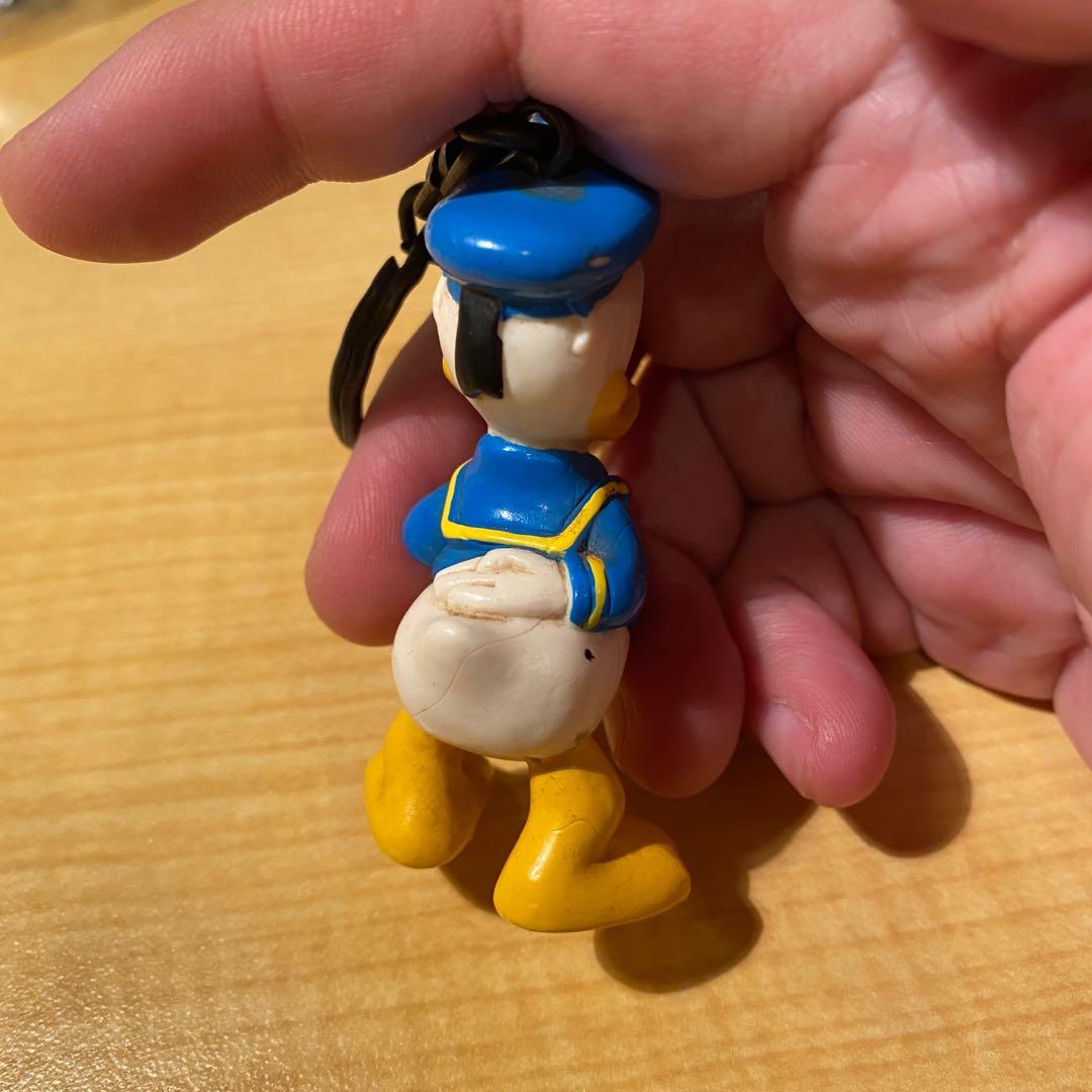 Donald Duck Vintage keychain 2 pcs 1984, Hobbies & Toys, Toys & Games ...