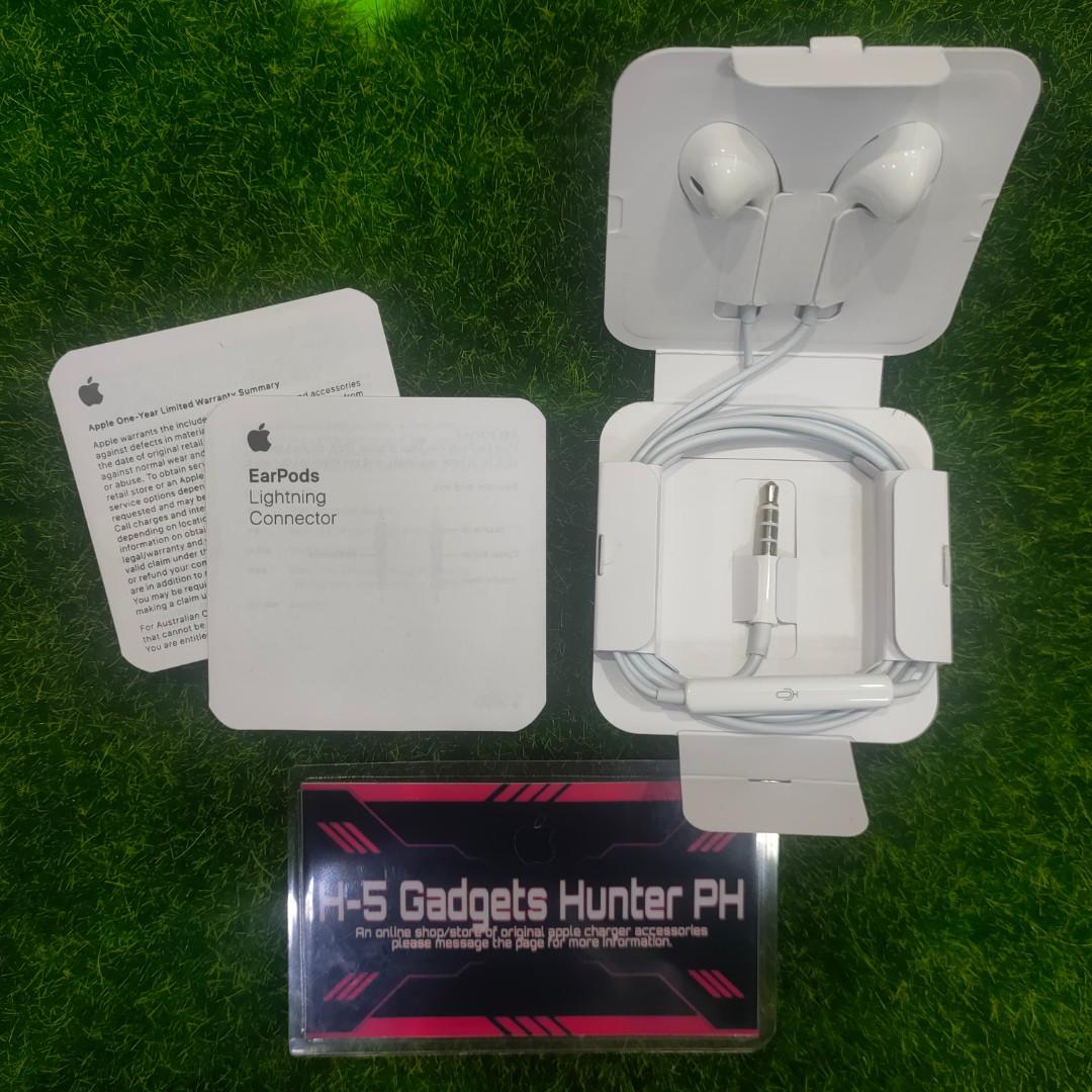 Earpods headphone plug 3.5mm jack., Audio, Earphones on Carousell