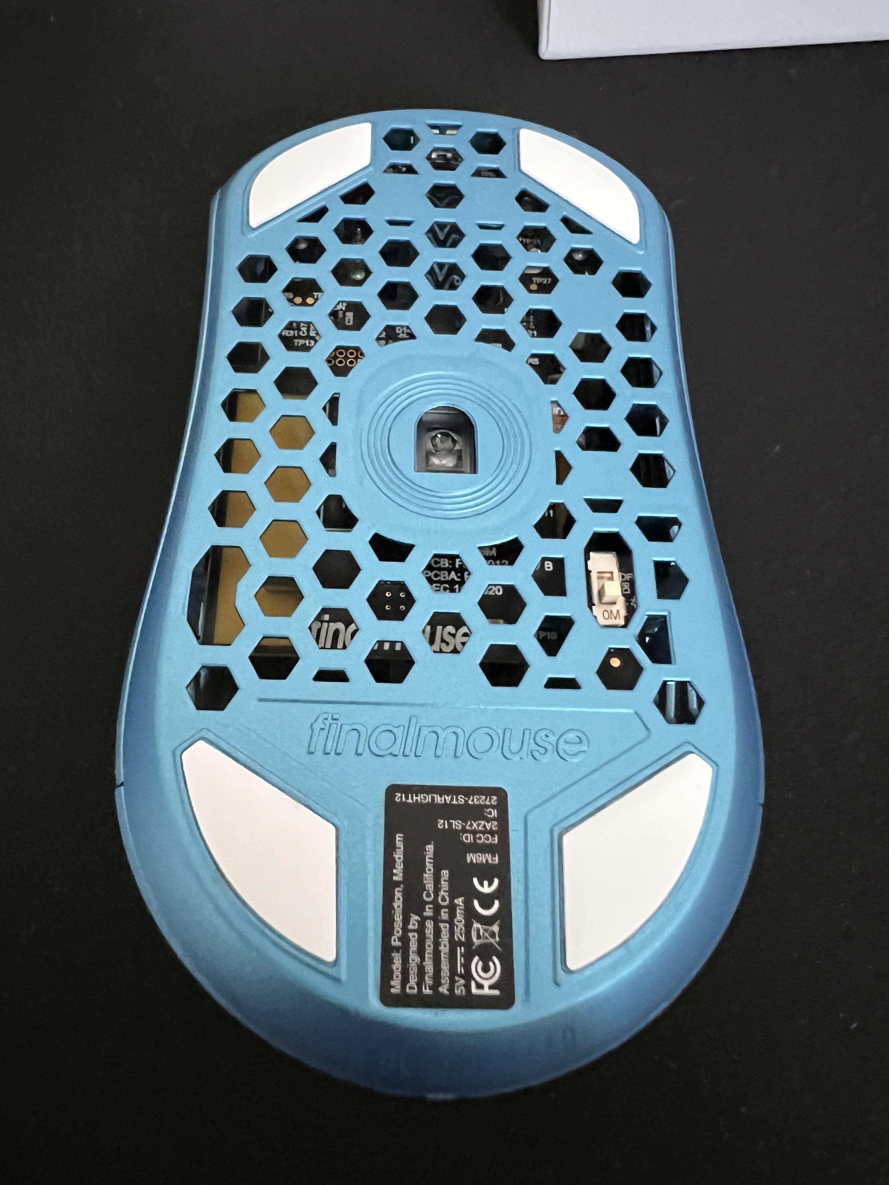 Finalmouse Starlight-12 Poseidon Wireless Mouse Medium, Computers ...