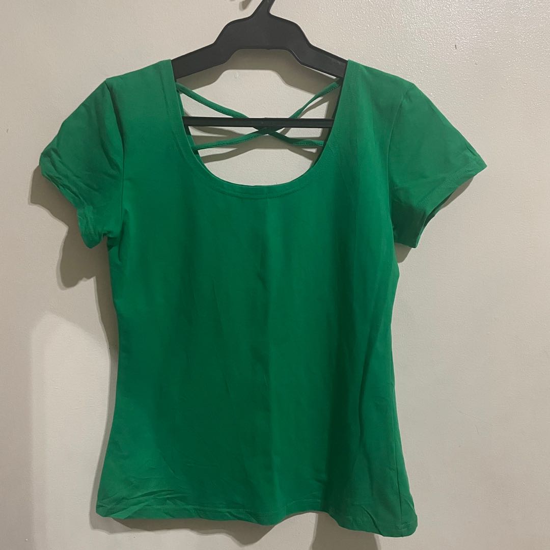 Green Top, Women's Fashion, Tops, Blouses on Carousell