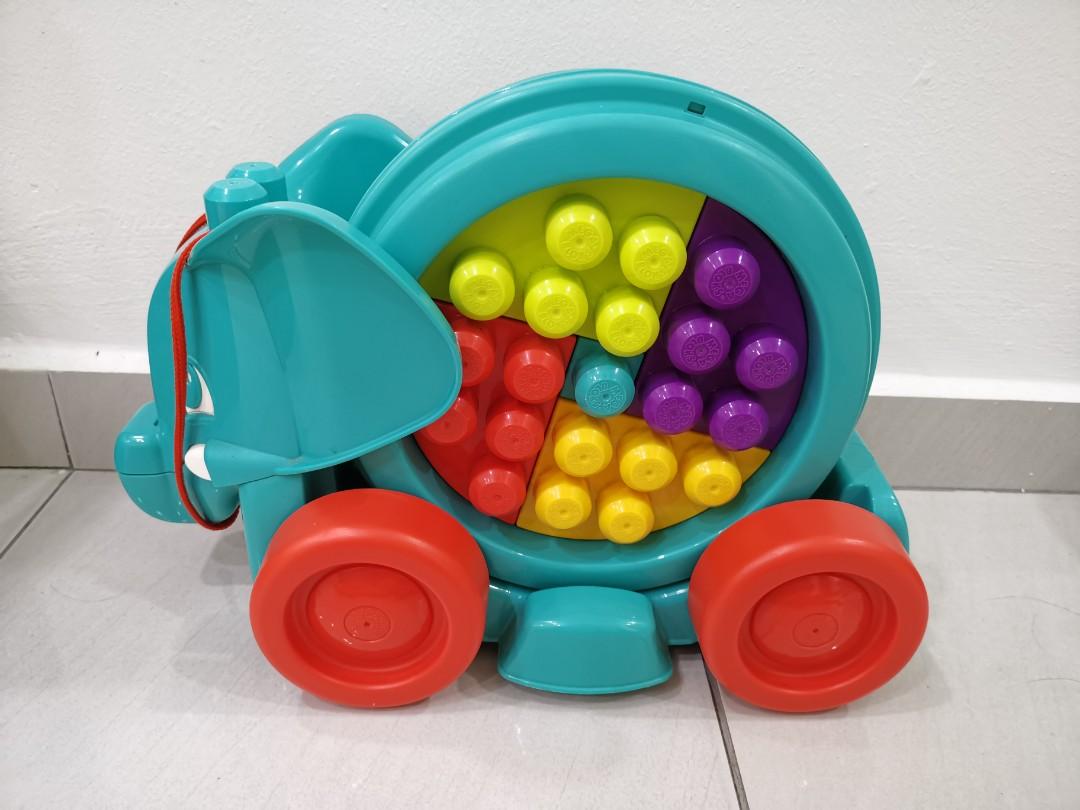 Mega Blok Elephant Parade Buildings Kit, Hobbies & Toys, Toys & Games ...