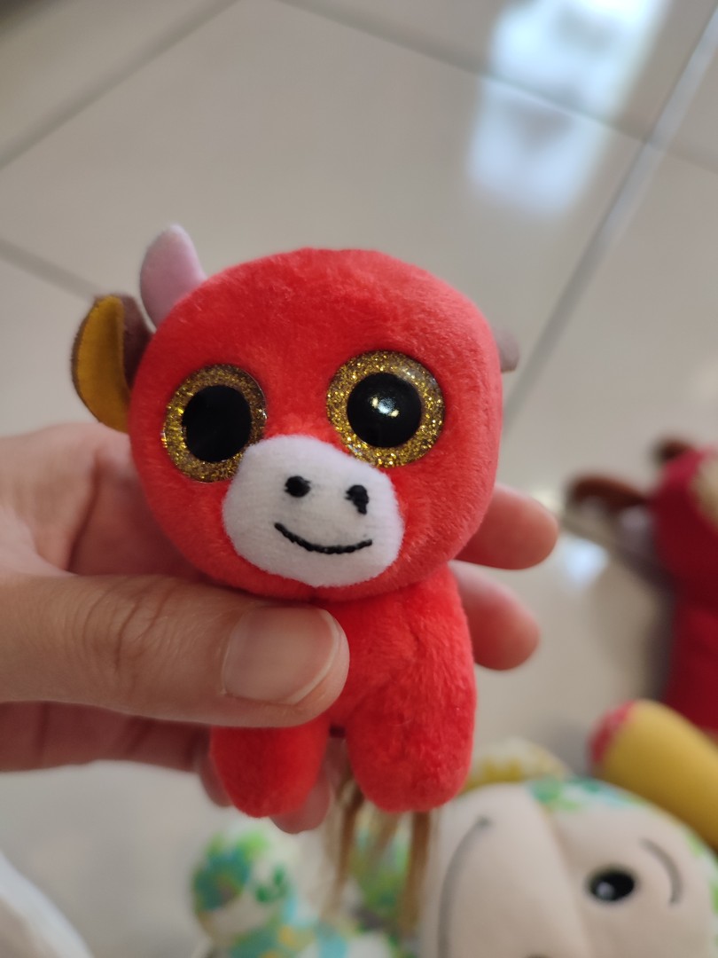 Moo moo cow soft toy, Hobbies & Toys, Toys & Games on Carousell