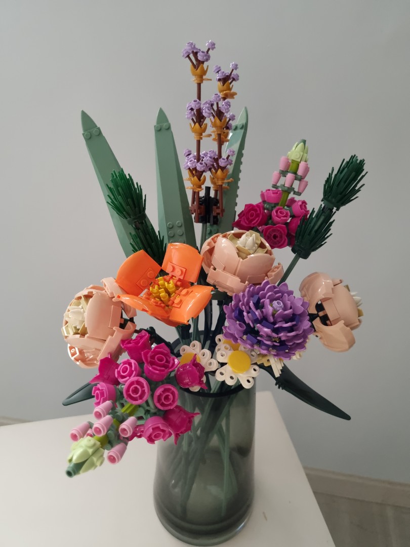 (SG STOCK) Building Blocks Flower Bouquet (Lego Inspired), Hobbies ...