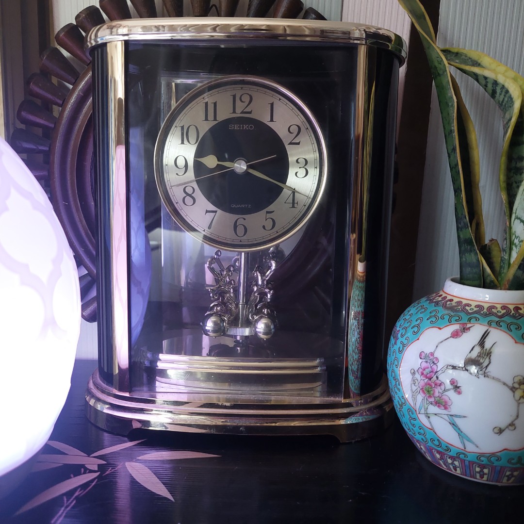 SEIKO DESK CLOCK, Furniture & Home Living, Home Decor, Clocks on Carousell