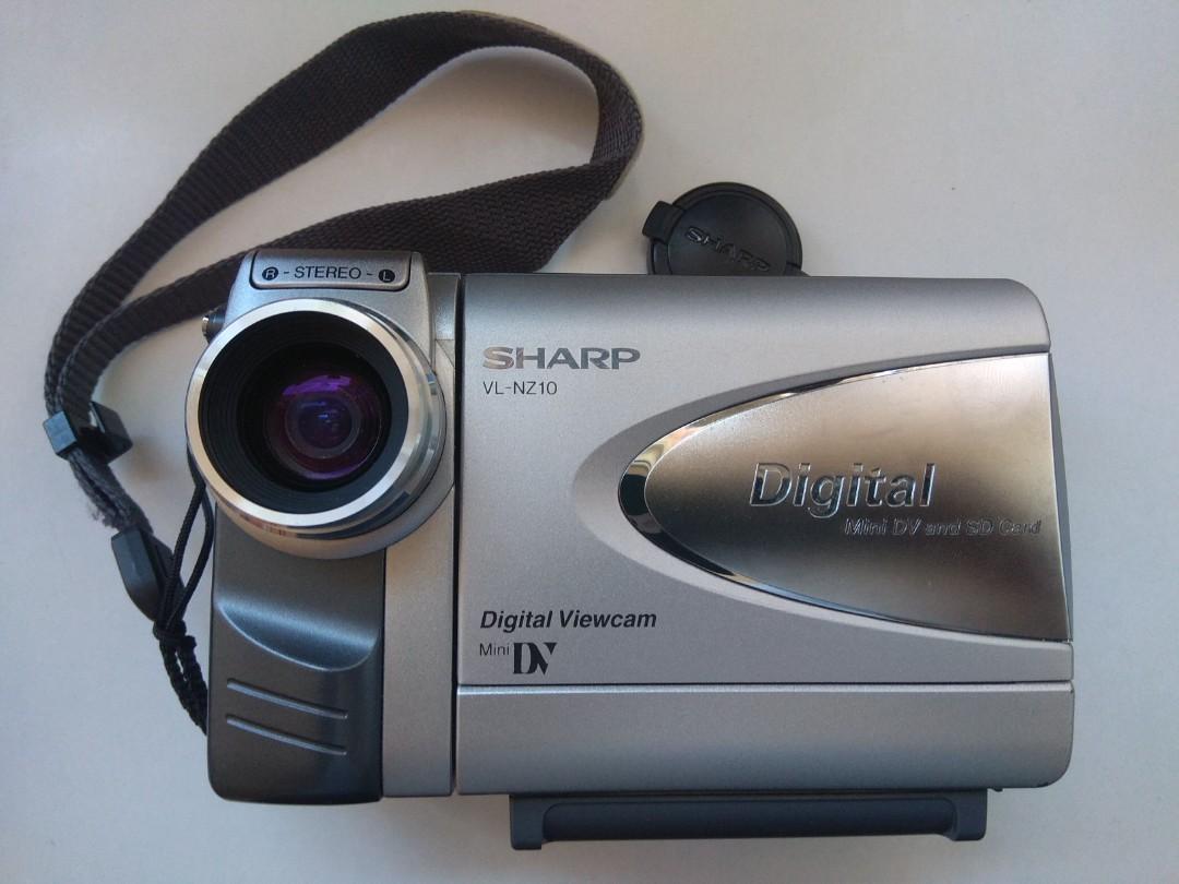 Sharp Mini DV viewcam 日本聲寶Mini DV攝錄機, 攝影器材, 攝錄機 - Carousell