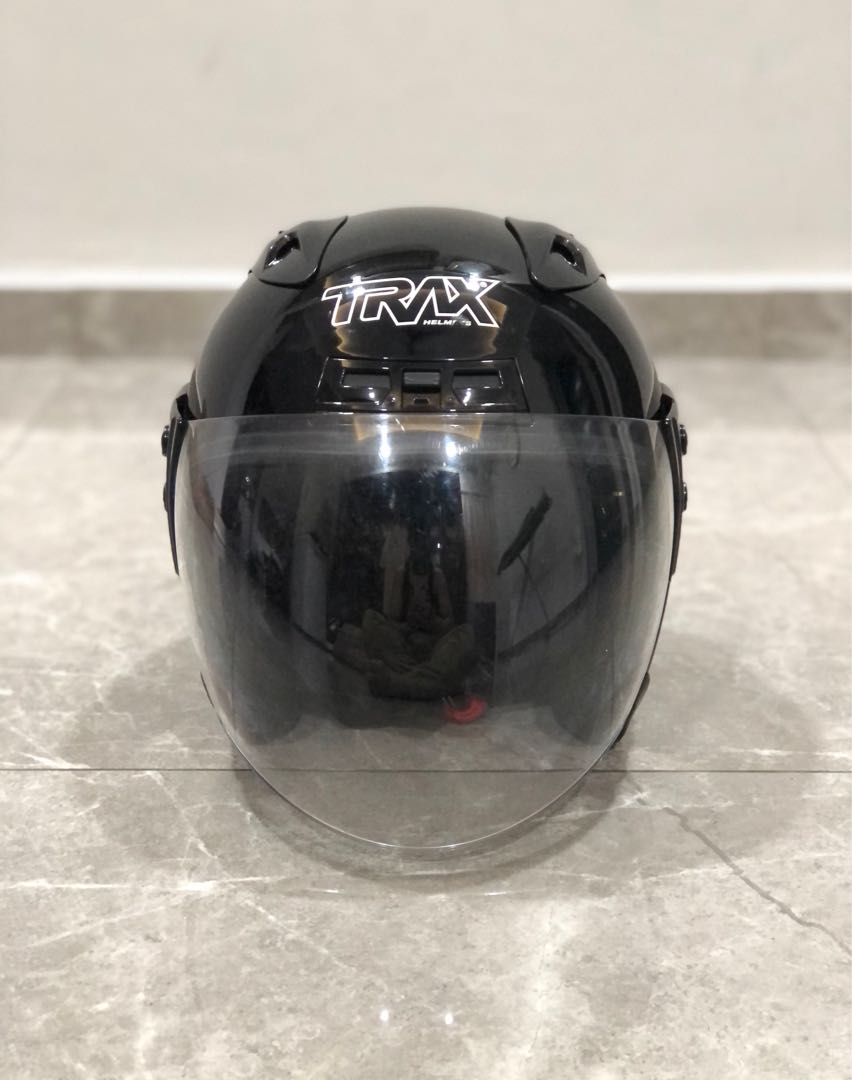Trax Helmet, Motorcycles, Motorcycle Apparel on Carousell