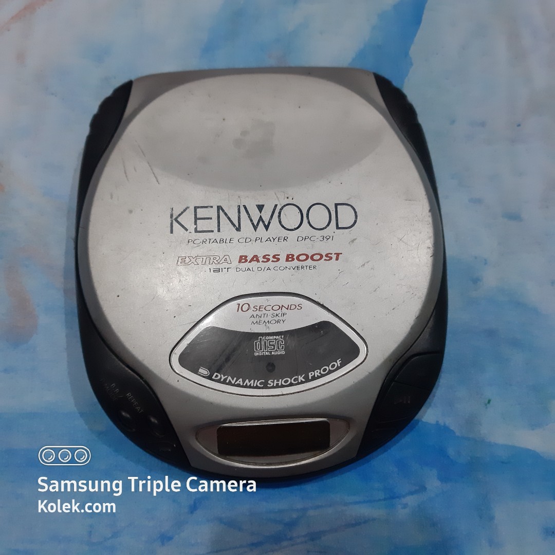 (Not Working) Vintage 1998 kenwood Portable cd audio player, Audio ...