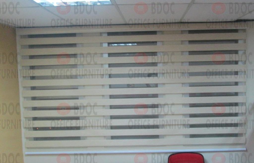 window blinds=office partition=office window blinds=office furniture ...