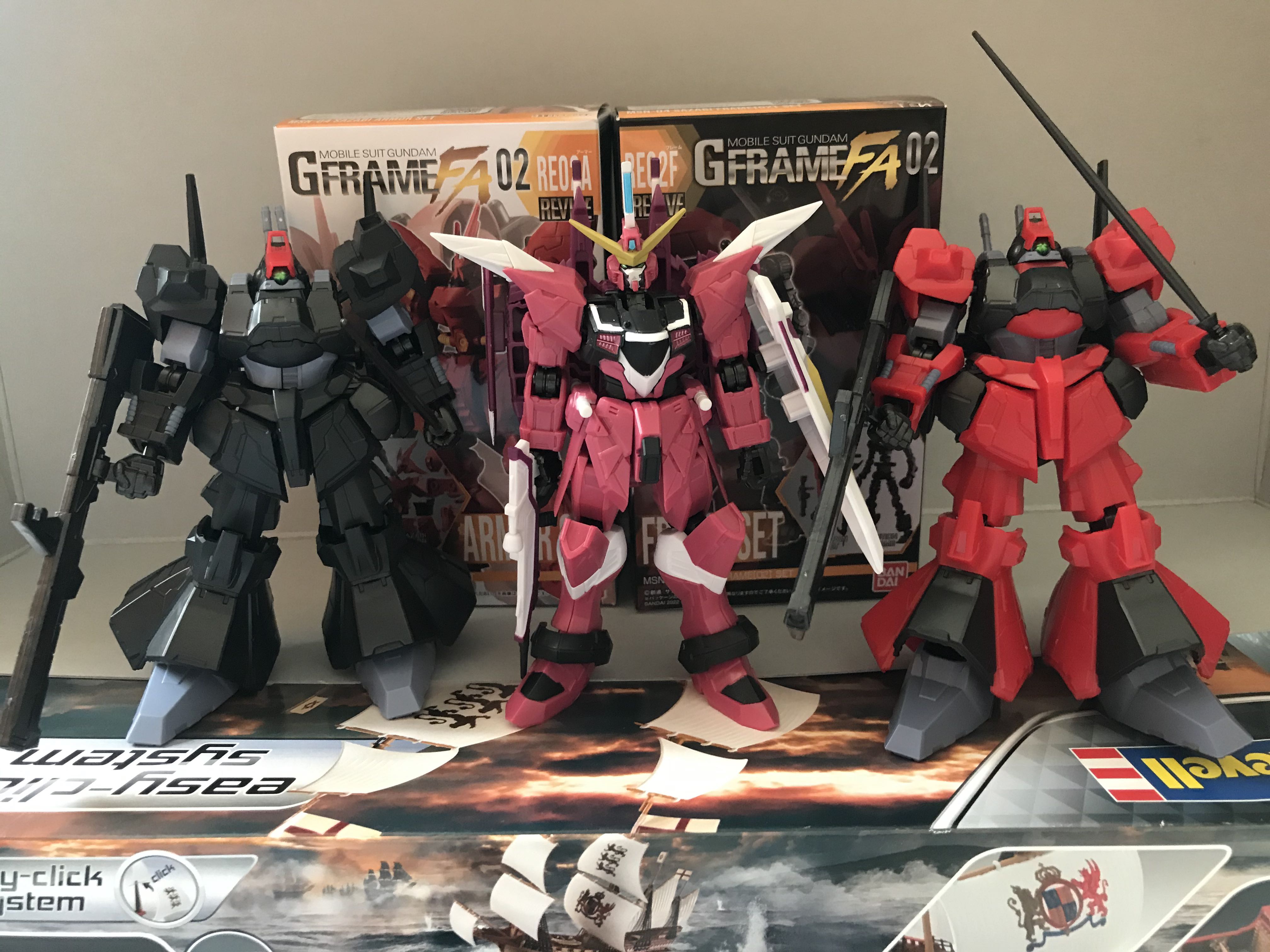 已開已砌 GFRAME FA 02 一套 Gundam 高達 G-Frame FA02 正義 沙薩比 力奇戴亞斯, 興趣及遊戲, 玩具 ...