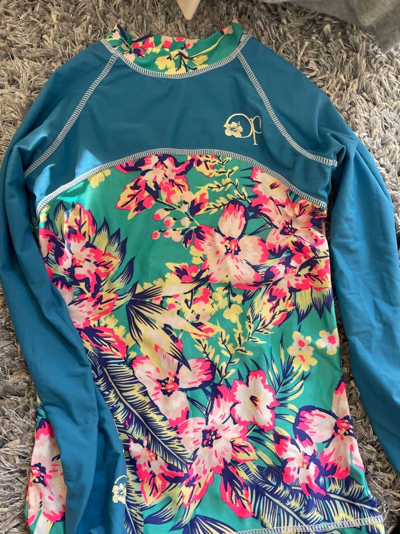 arena and op rashguard, Women's Fashion, Swimwear, Rash guard on Carousell