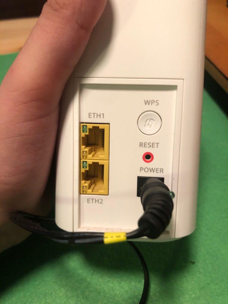 Askey wifi router, TV & Home Appliances, Other Home Appliances on Carousell