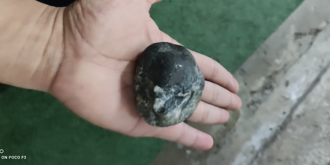 batu petir, Women's Fashion, Jewelry & Organisers, Precious Stones on ...