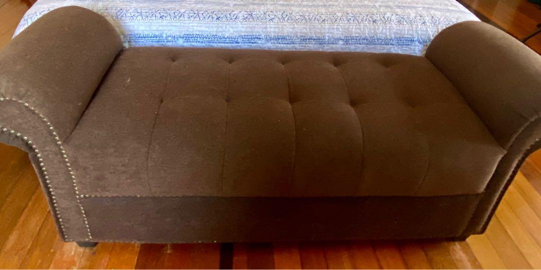 Cleopatra Divan/Lounge Chair, Furniture & Home Living, Furniture, Sofas ...