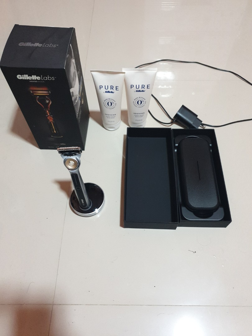 Gillette labs heated razor, Beauty & Personal Care, Men's Grooming on ...
