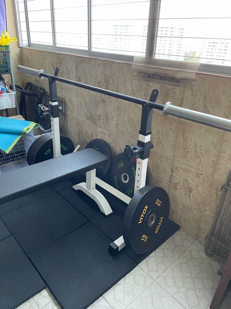 Powerlifting Home Gym Set up- Squat Rack, bench, power bar and weight ...