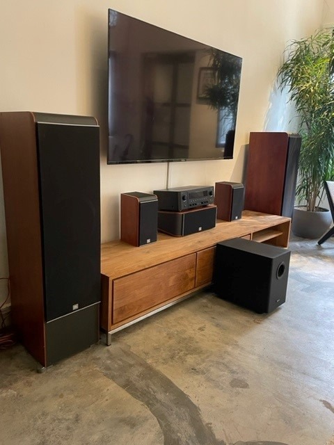JBL Es Series- 5 Piece Home Audio Loud Speaker System - including 2x ...