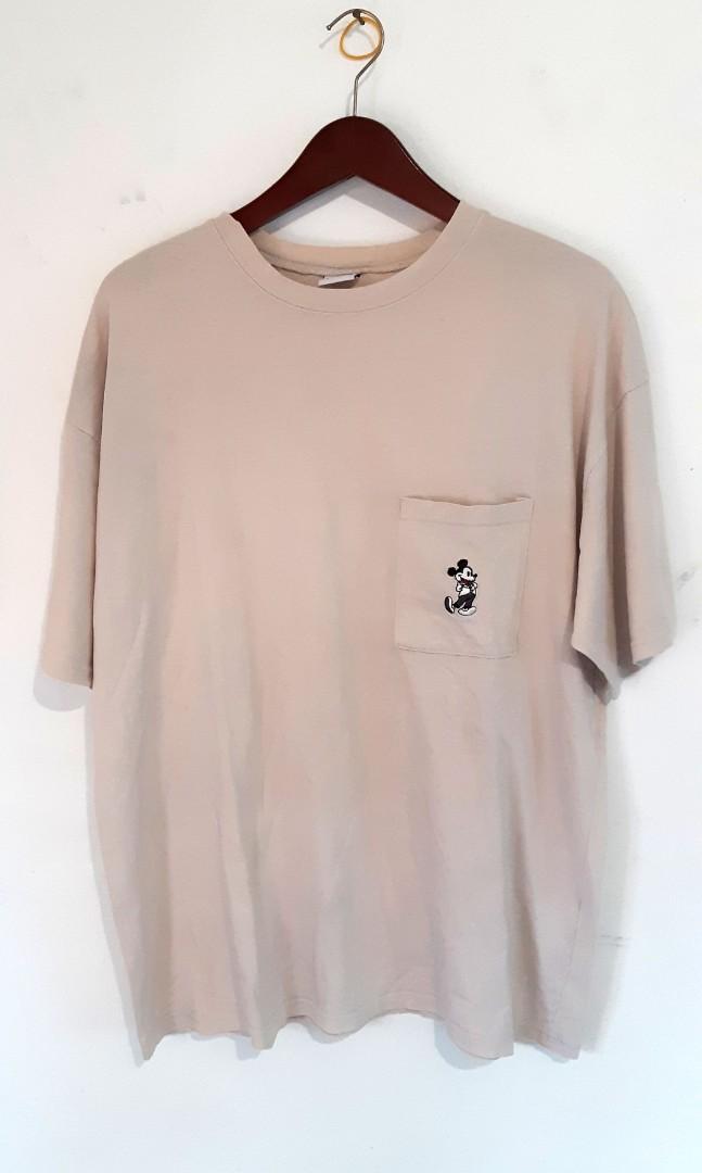 KAOS DISNEY OVERSIZE KREM / KAOS MICKEY MOUSE / KAOS POLOS, Fesyen Pria ... KAOS DISNEY OVERSIZE KREM / KAOS MICKEY MOUSE / KAOS POLOS, Fesyen Pria ...