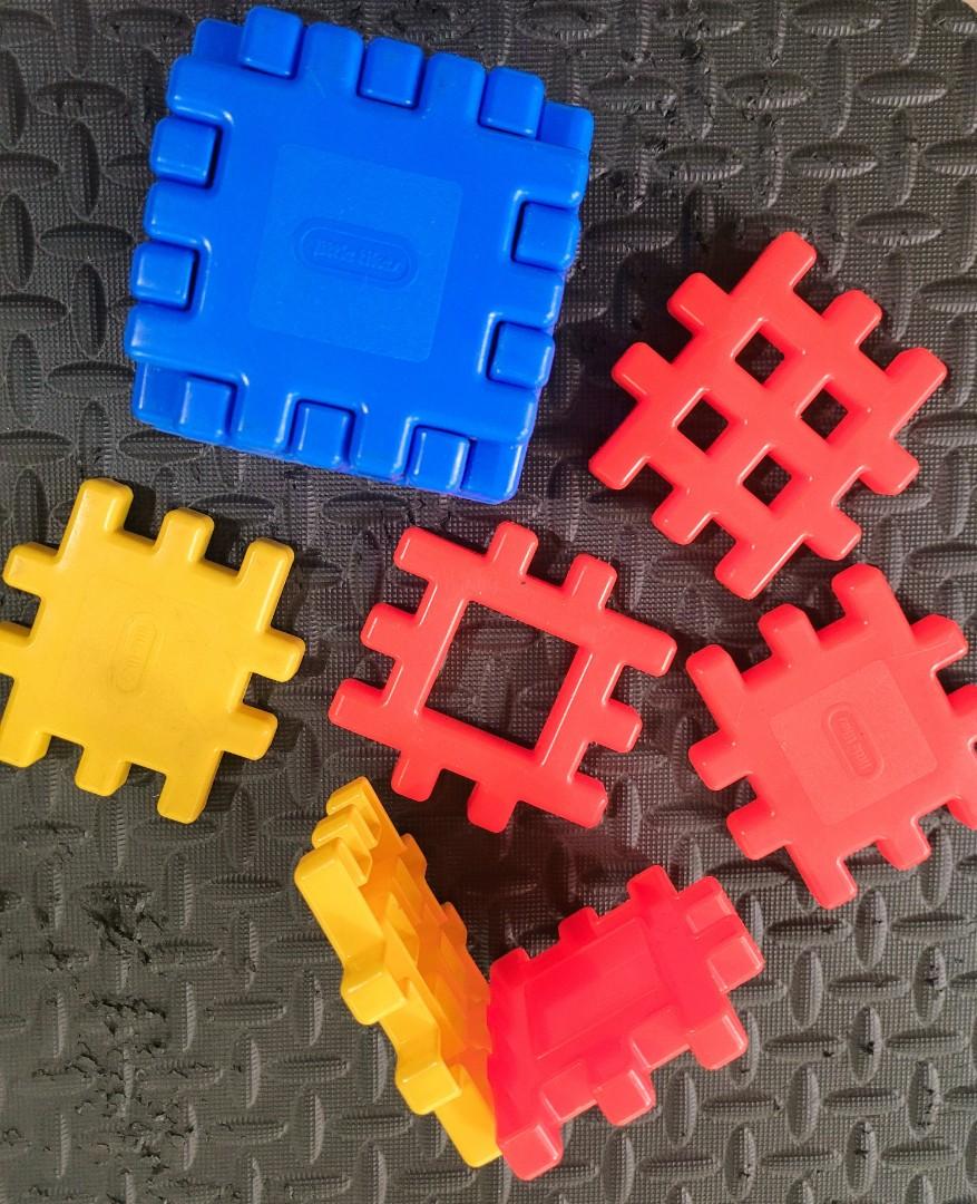 Little Tikes building blocks, Babies & Kids, Infant Playtime on Carousell