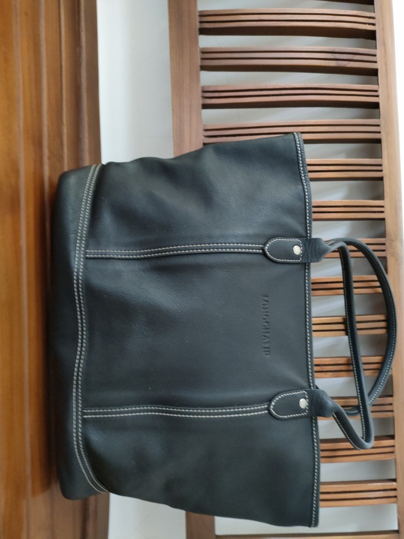 Longchamp, Women's Fashion, Bags & Wallets, Shoulder Bags on Carousell