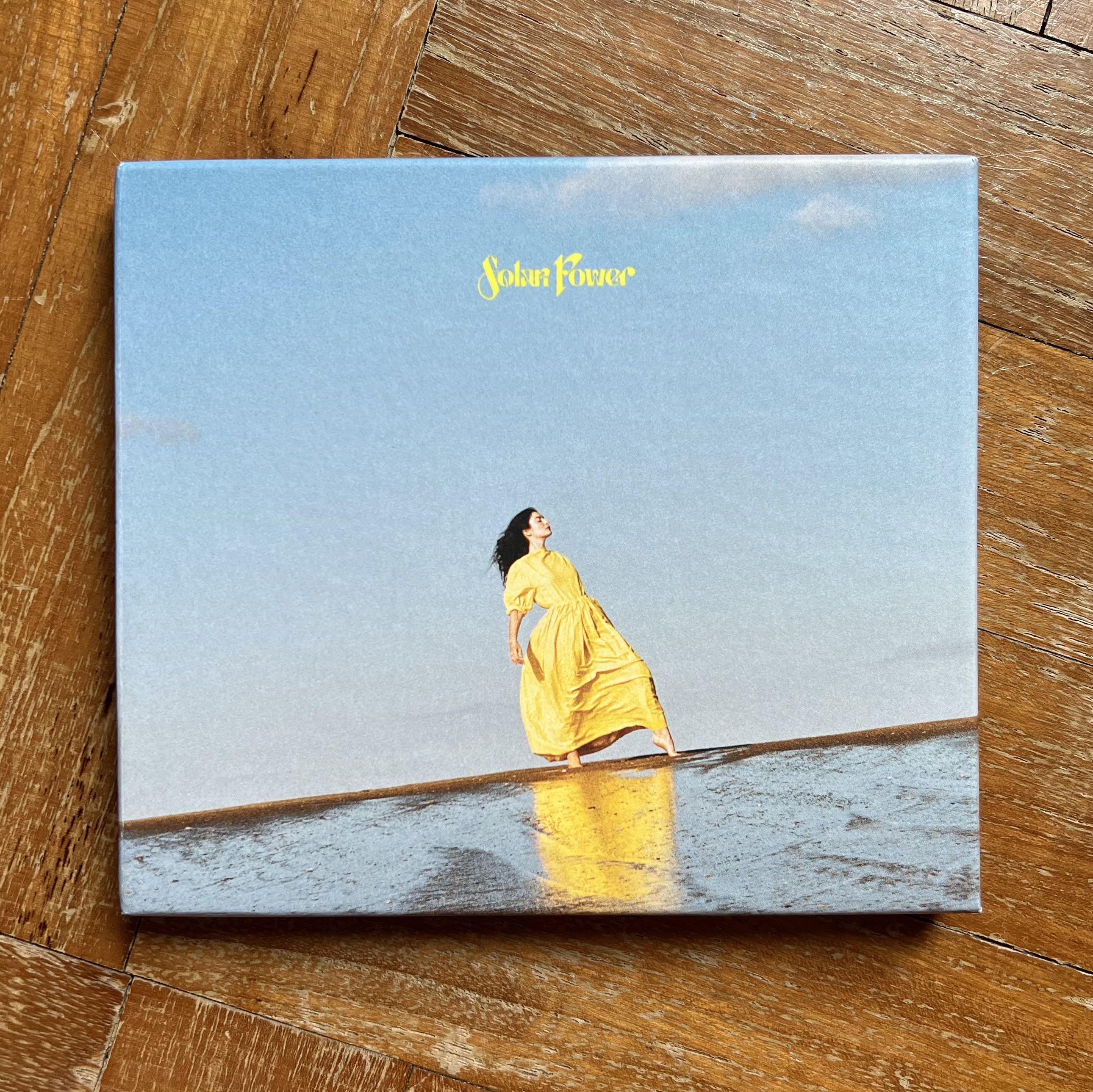 LORDE Solar Power Music Box (Discless Product), Hobbies & Toys, Music ...