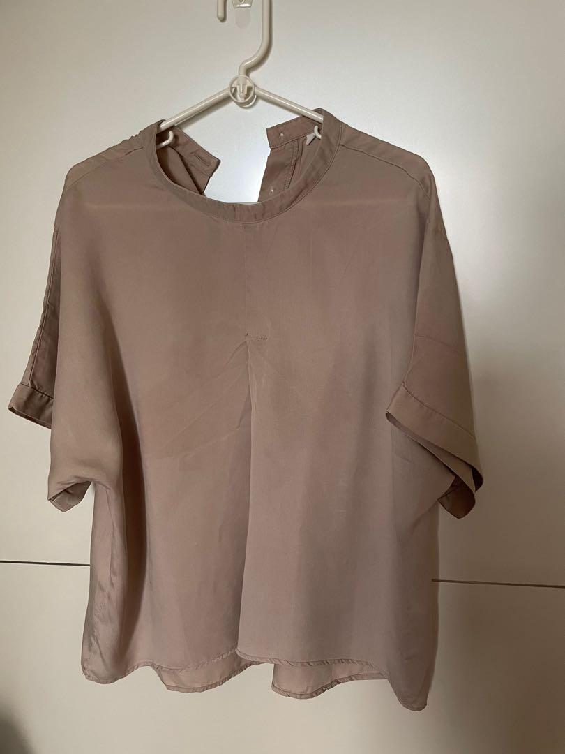 Muji Blouse, Women's Fashion, Tops, Blouses on Carousell