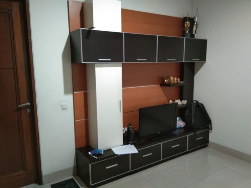 Rak TV model minimalis, lemari TV, Perabotan Rumah di Carousell