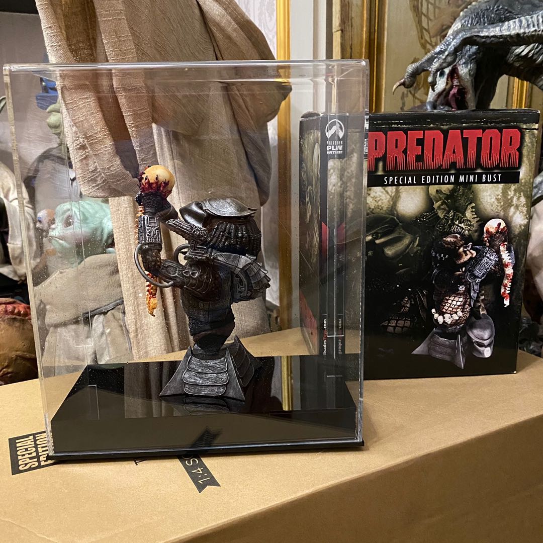 Rare predator special edition mini bust, Hobbies & Toys, Toys & Games ...