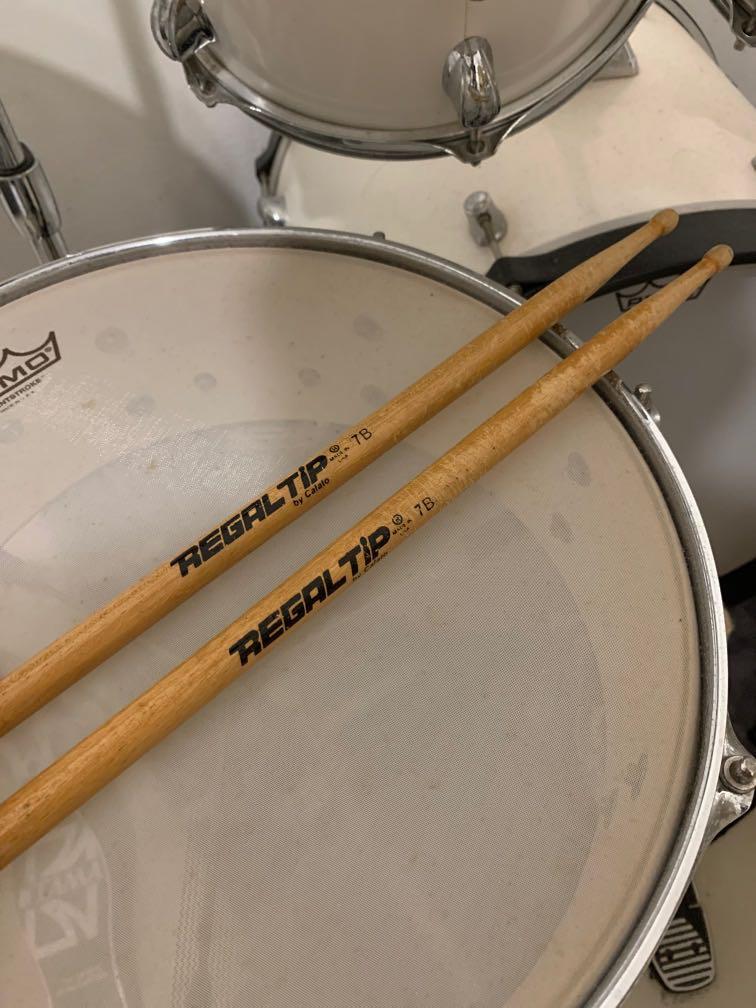 Regal Tip 7B Drum sticks, Hobbies & Toys, Music & Media, Musical ...