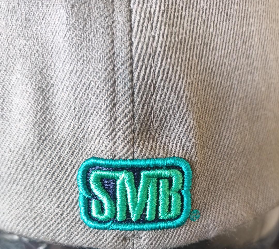 SMB curve brim build up, Fesyen Pria, Aksesoris, Topi di Carousell