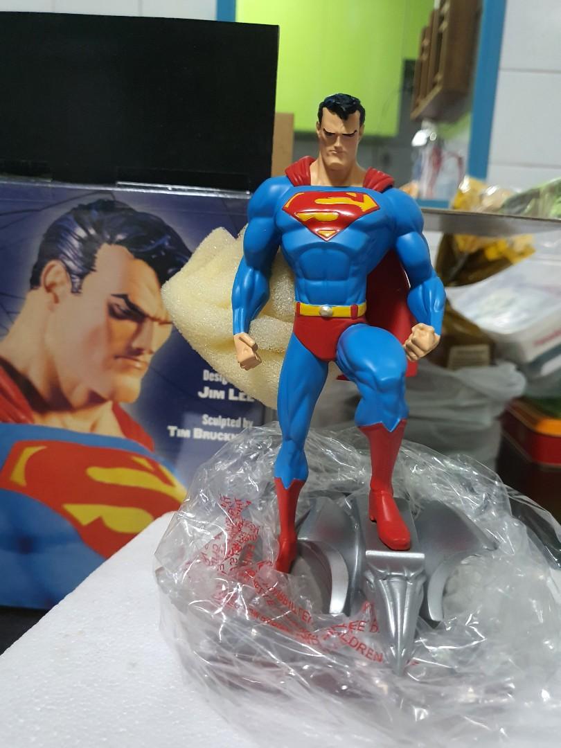 Superman Mini Statue, Hobbies & Toys, Memorabilia & Collectibles, Fan ...