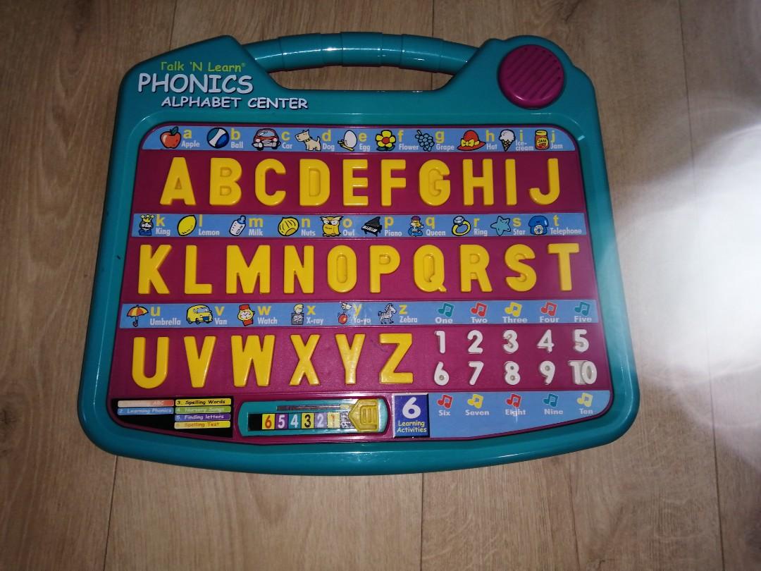 Talk 'N learn phonics alphabet, 兒童＆孕婦用品, 嬰兒玩具 - Carousell
