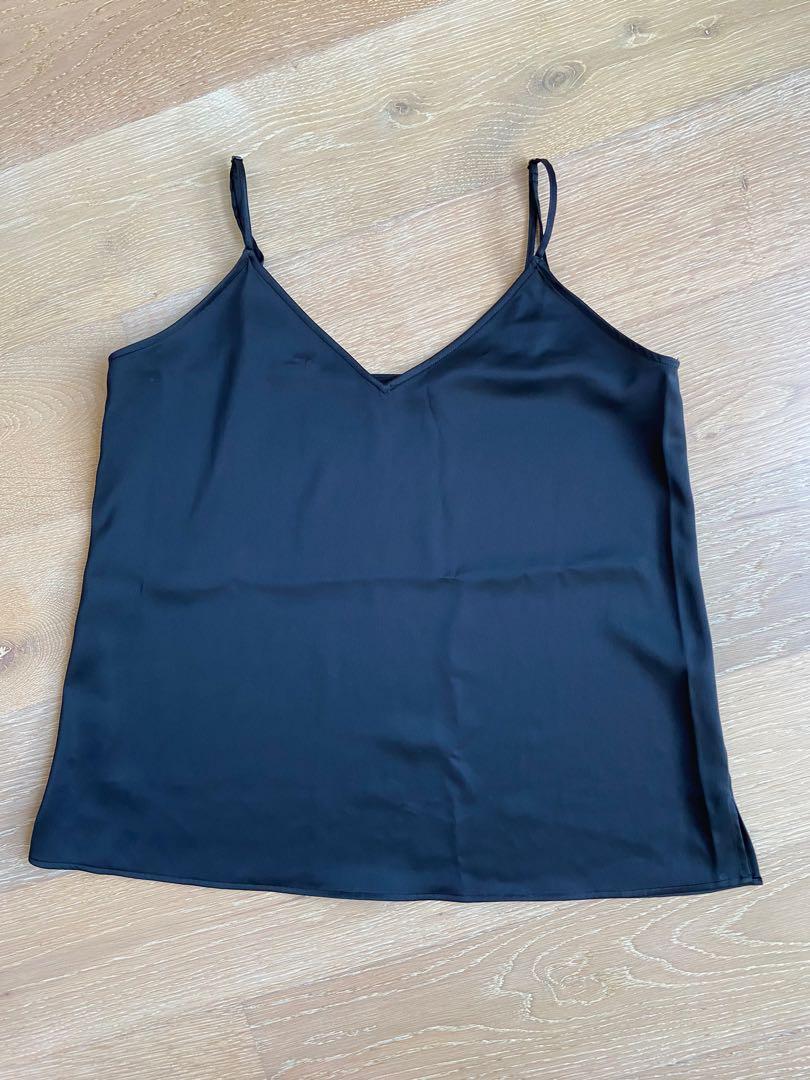 Uniqlo Spaghetti Top, Women's Fashion, Tops, Sleeveless on Carousell