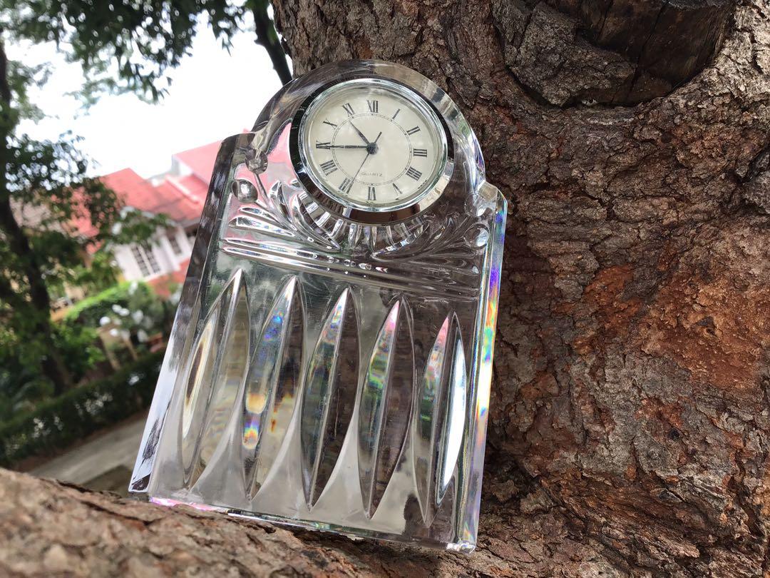 Vintage Great Britain Stuart Crystal Glass Mantel Clock, Furniture ...