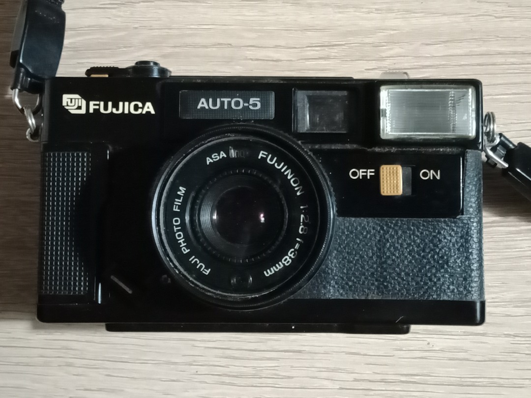 Vintage/Used Auto-5 Fujica |1.28 f 38mm, Photography, Cameras on Carousell