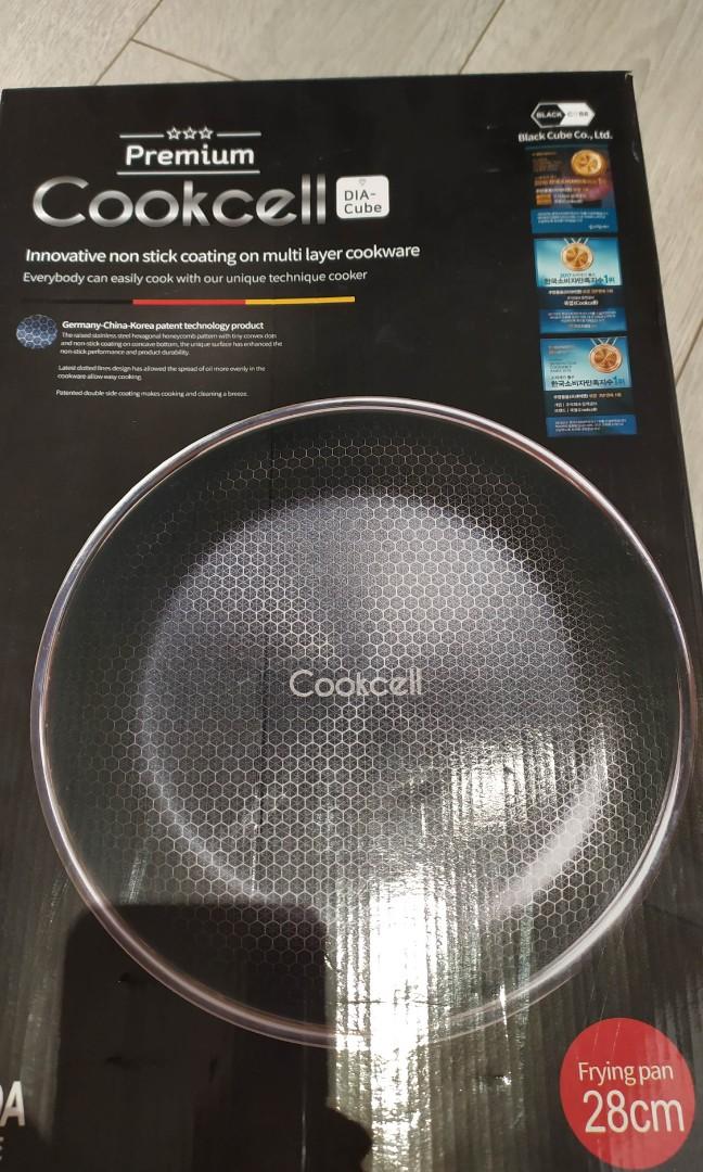 Cookcell 28cm frying pan, Furniture & Home Living, Kitchenware ...