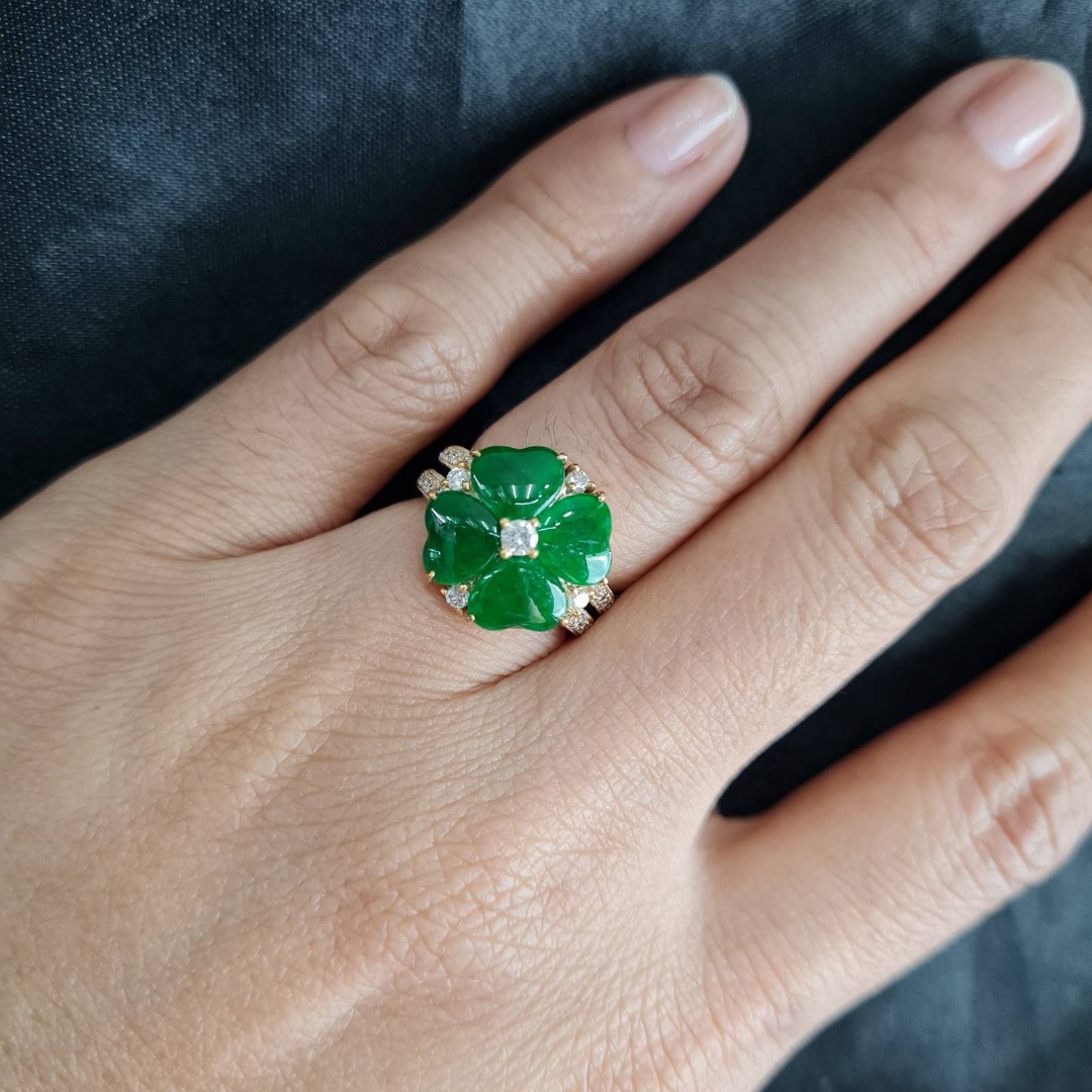 Diamond and jade clover ring, Women's Fashion, Jewelry & Organizers ...