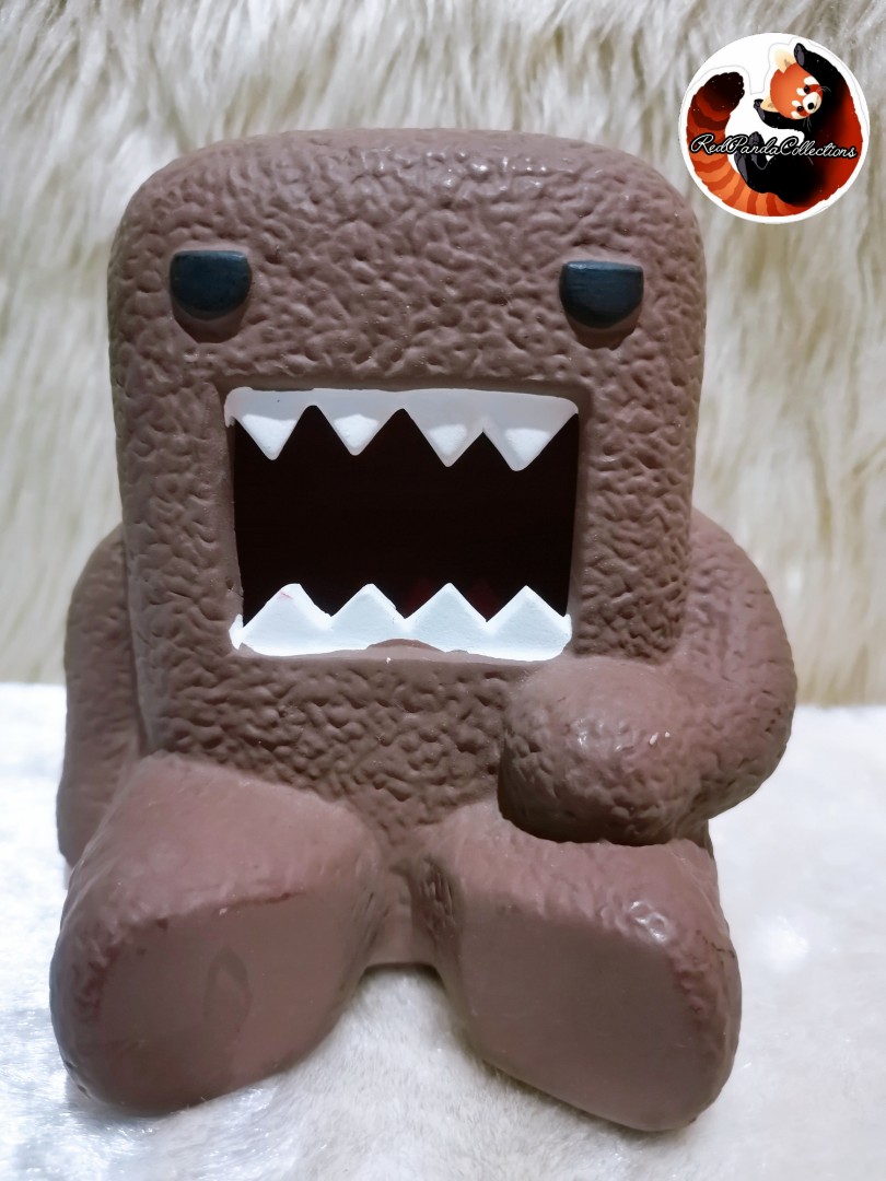DOMO KUN Ceramic Display Figure Decorative, Hobbies & Toys, Memorabilia ...
