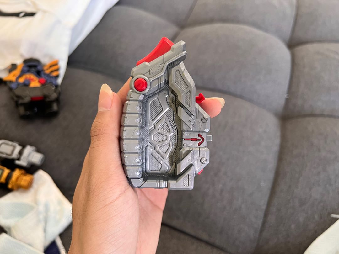 DX Assault Grip, Hobbies & Toys, Toys & Games on Carousell