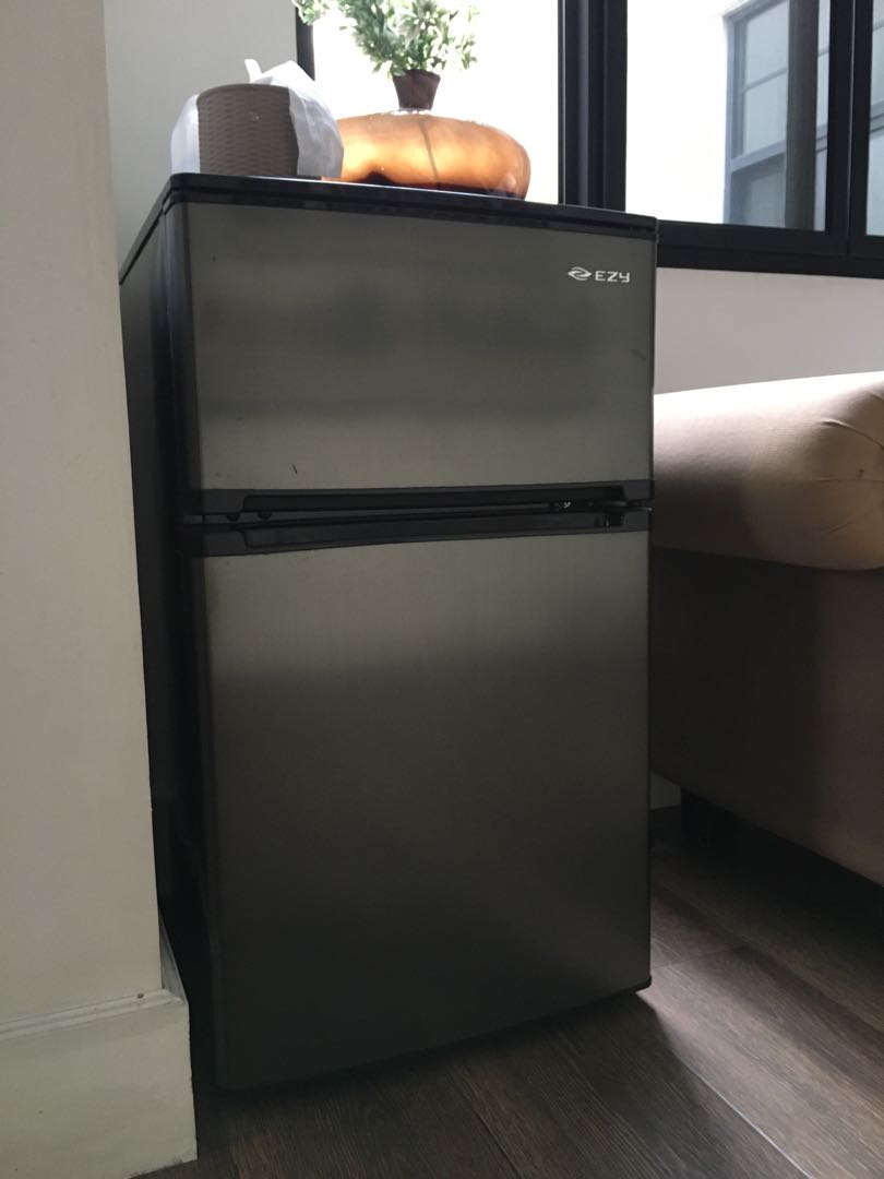 EZY Personal Ref, TV & Home Appliances, Kitchen Appliances ...