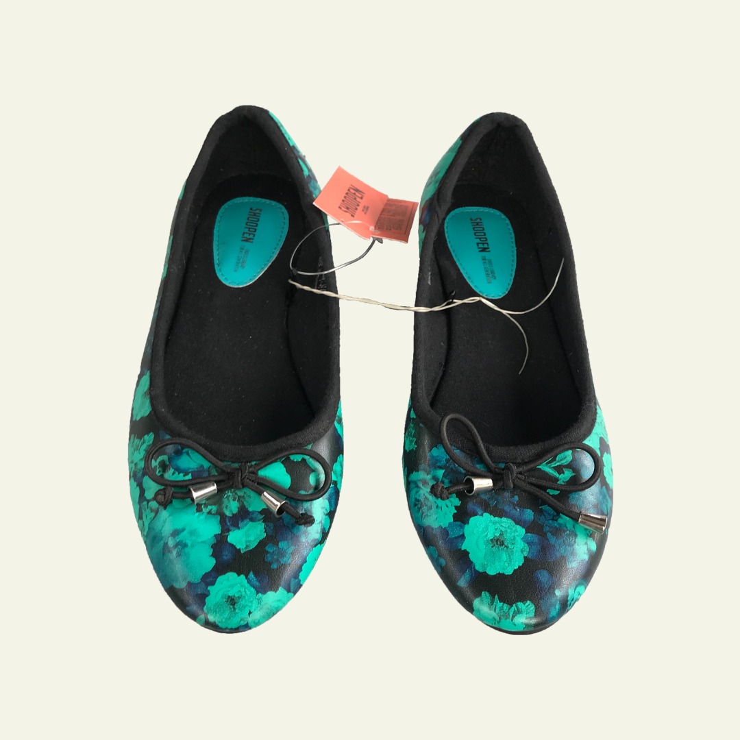 Green Floral Leather Slip-on (SHOOPEN), Women's Fashion, Footwear ...