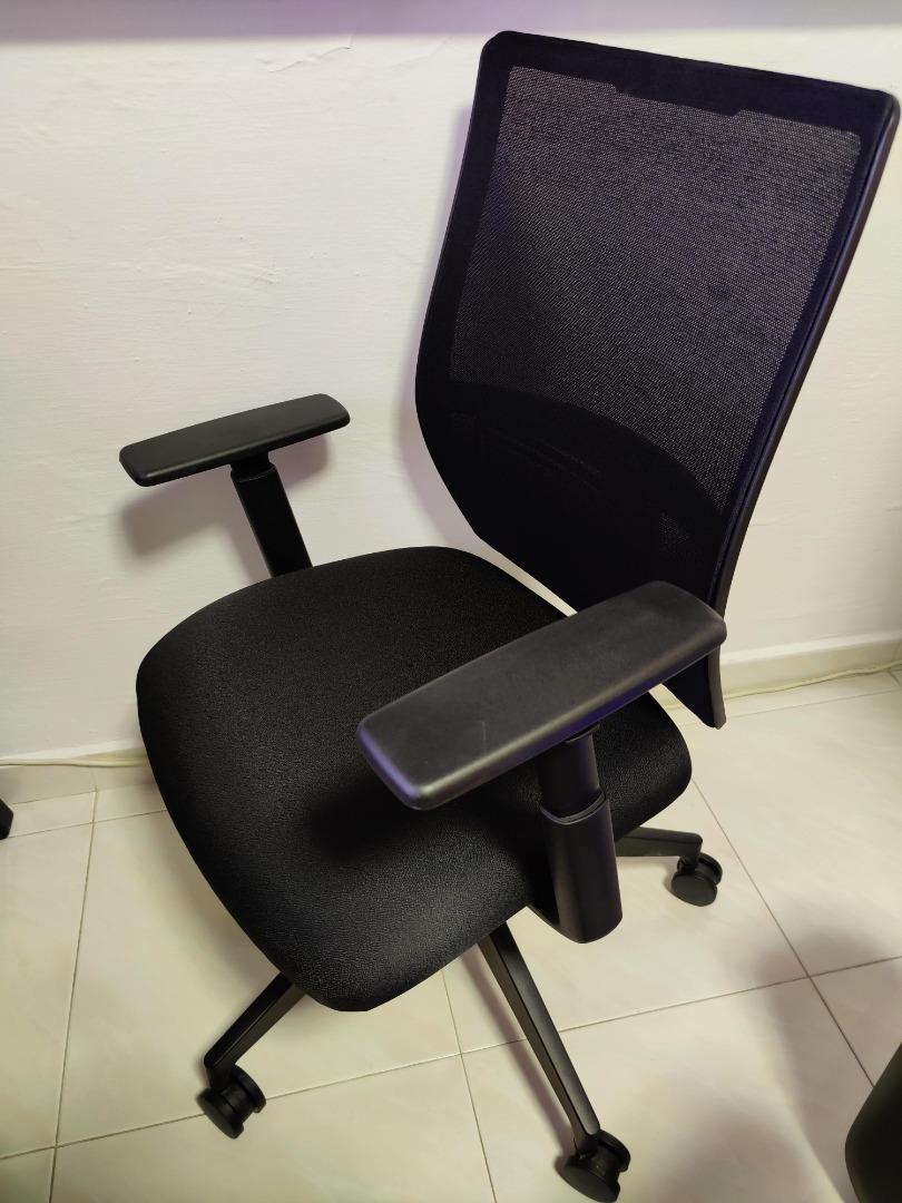 Haworth Aloha Easy Chair | Office Chairs, Furniture & Home Living ...