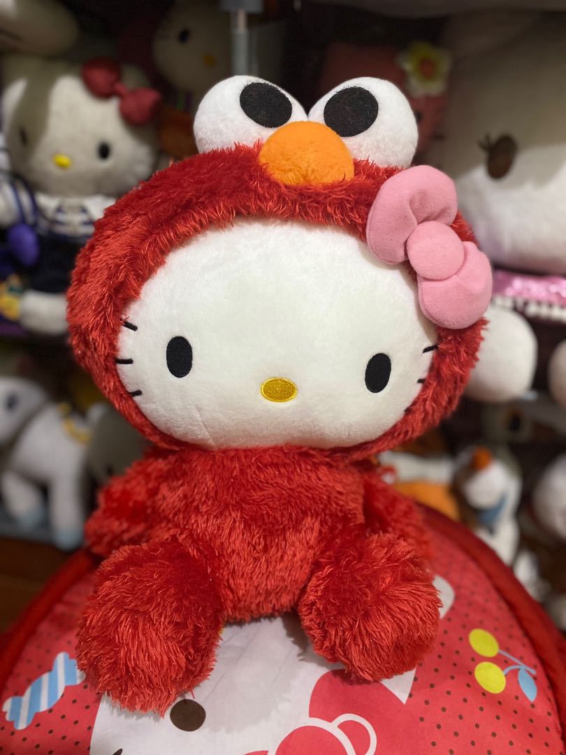 Hello kitty x elmo, Hobbies & Toys, Toys & Games on Carousell