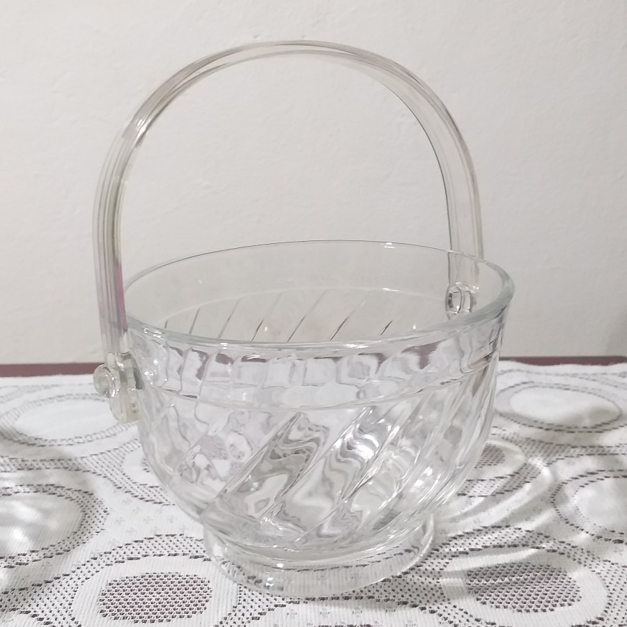 Ice Bucket Kaca Jadul, Antik, Pajangan di Carousell