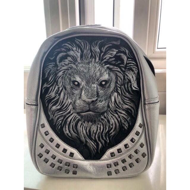 3D Lion Head Backpack, Men's Fashion, Bags, Backpacks on Carousell